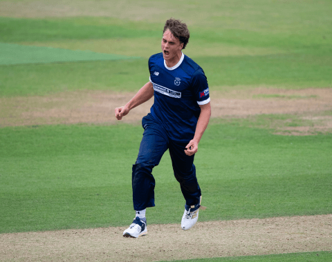 Young Quick Eddie Jack Commits Future To Hampshire | Utilita Bowl